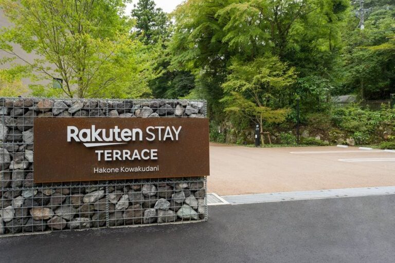 『Rakuten STAY TERRACE 箱根小涌谷』で普段の箱根旅より”ななめうえ”な体験を🎶 - ななめうえトラベル
