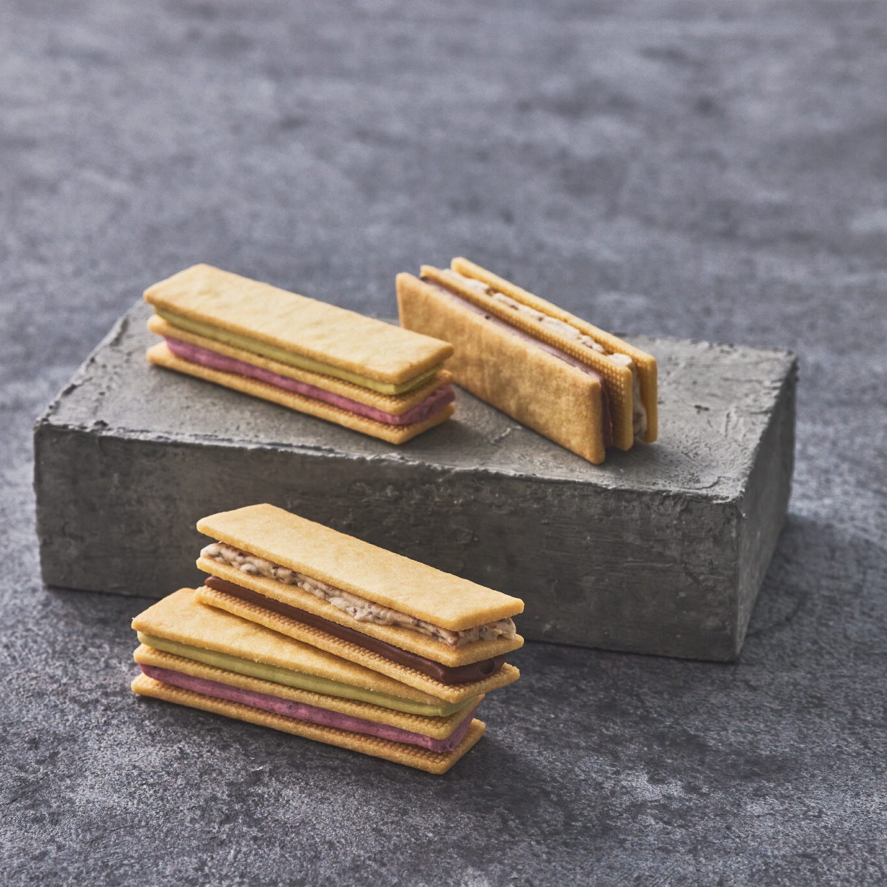 【2026年版】東京・東京駅でしか買えないお土産特集！通販なしの銘菓やお菓子以外の人気商品も紹介！ - ななめうえトラベル